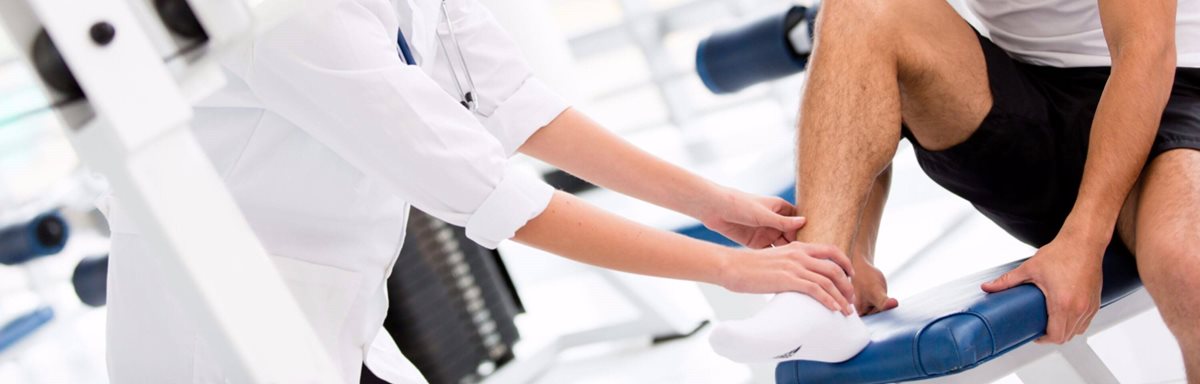 Sports Injury Management | Elastoplast